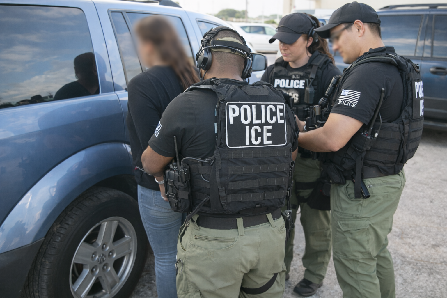 ICE raids in Minnesota: protect your rights - Carla Parola